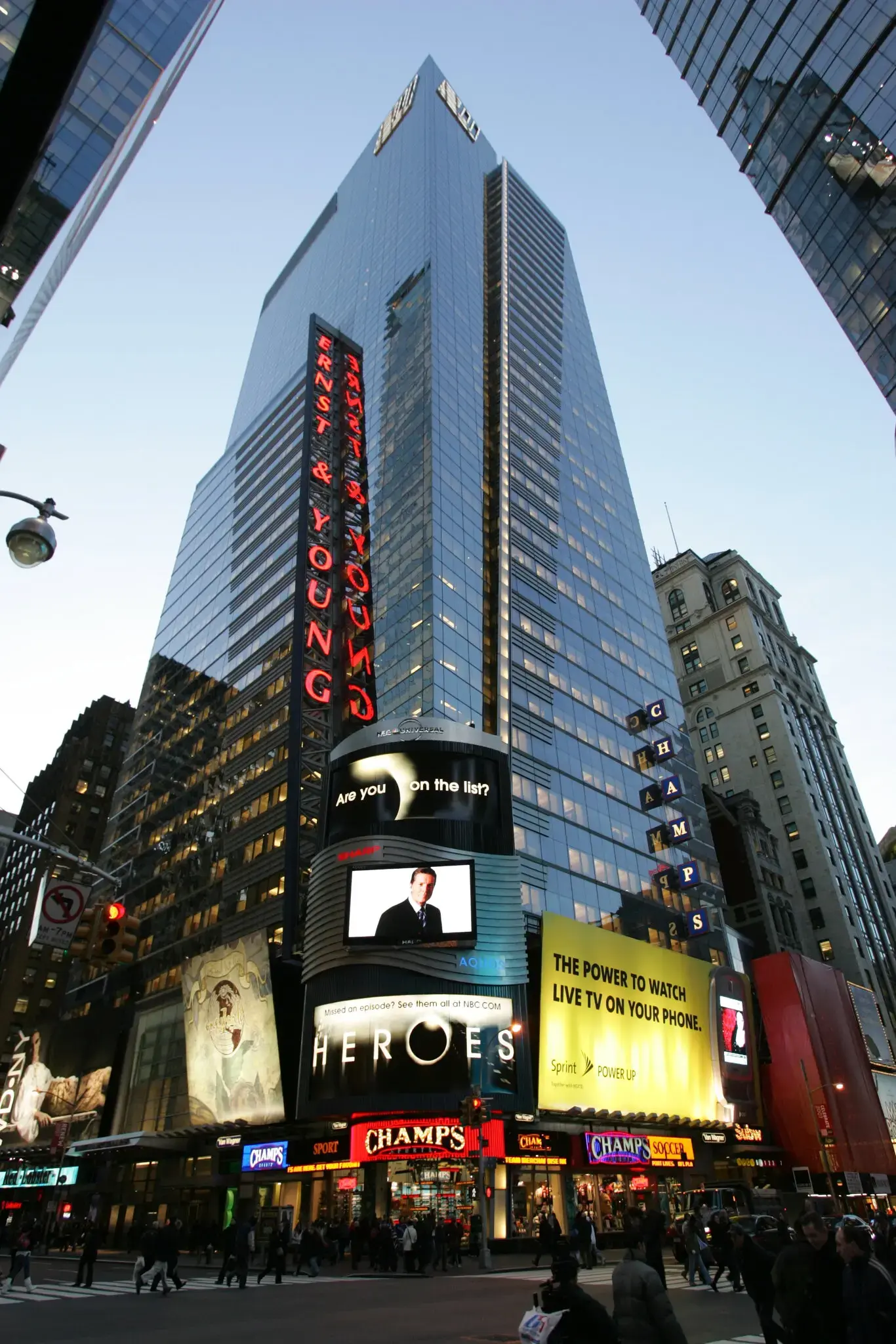5 Times Square will be Converted from Office to Residential - RXR
